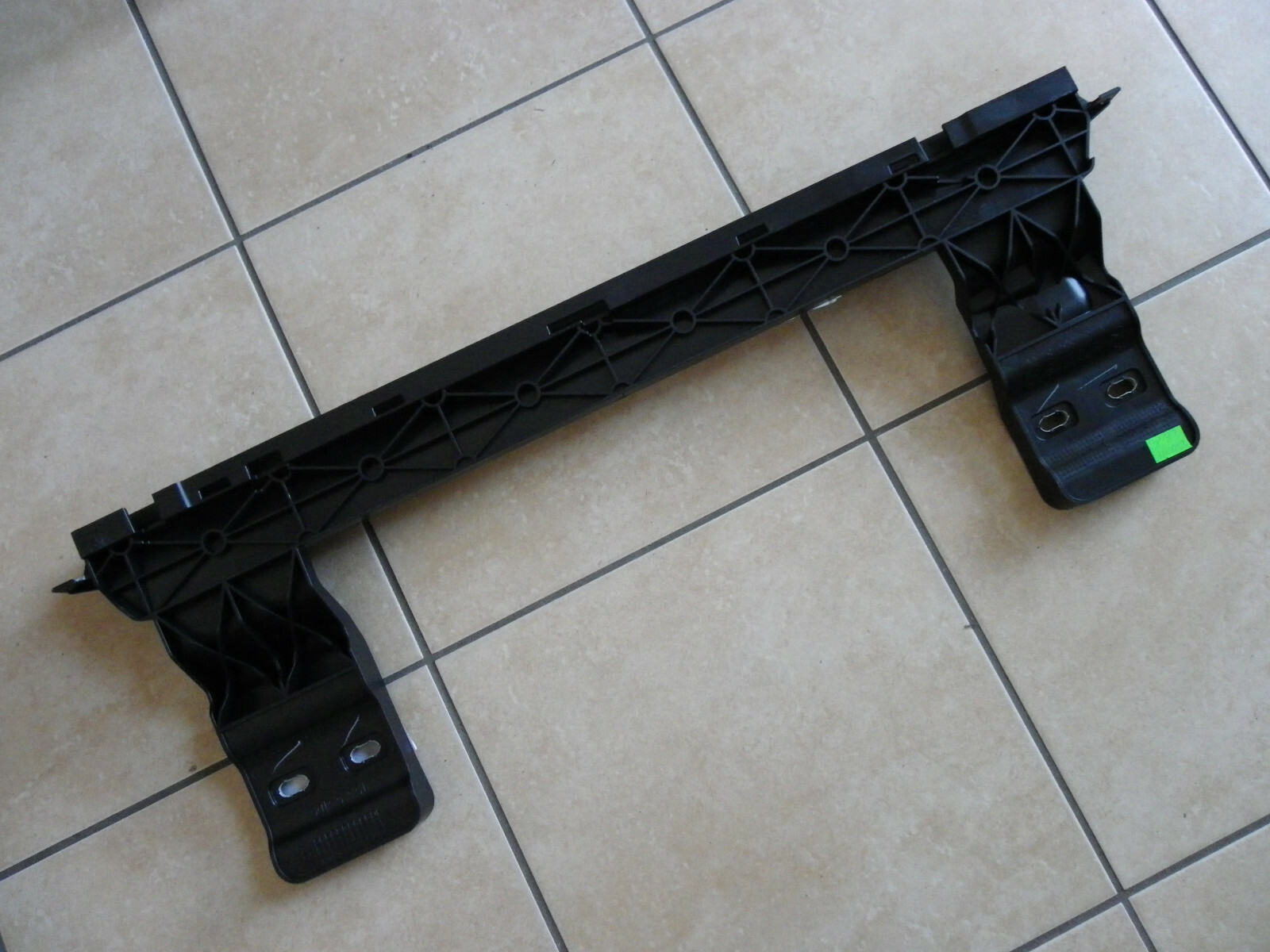 Original Mercedes Benz W167 GLE Halter A1678808100 Stoßfänger hinten ...