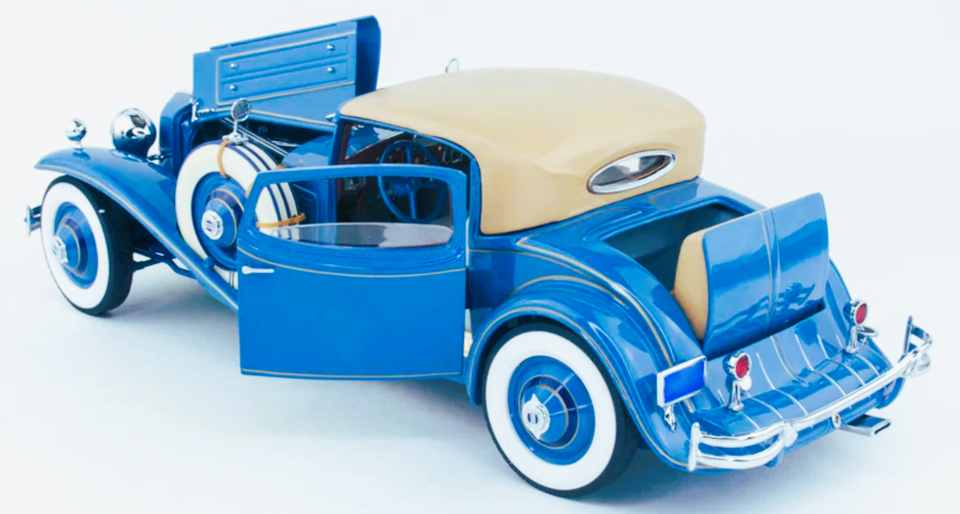 1930s Duesenberg with 8Cyl.Engine/Orig.Wheel Rims1:18SCALE CUSTOM METAL ...