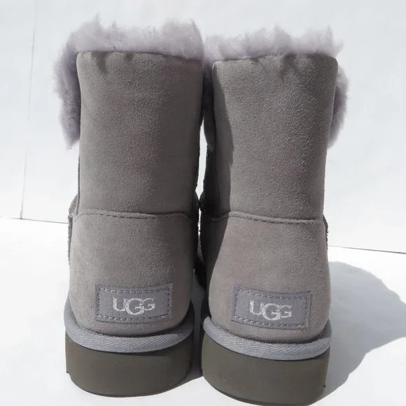 UGG Classic Gem Mini Signature Boots Women's 8 NIB | eBay