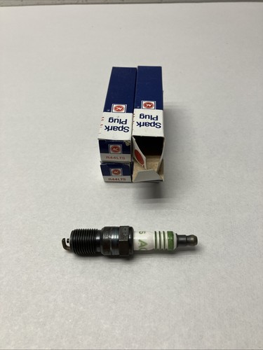 Genuine GM ACDelco Spark Plugs R44LTS Set Of 4 | eBay
