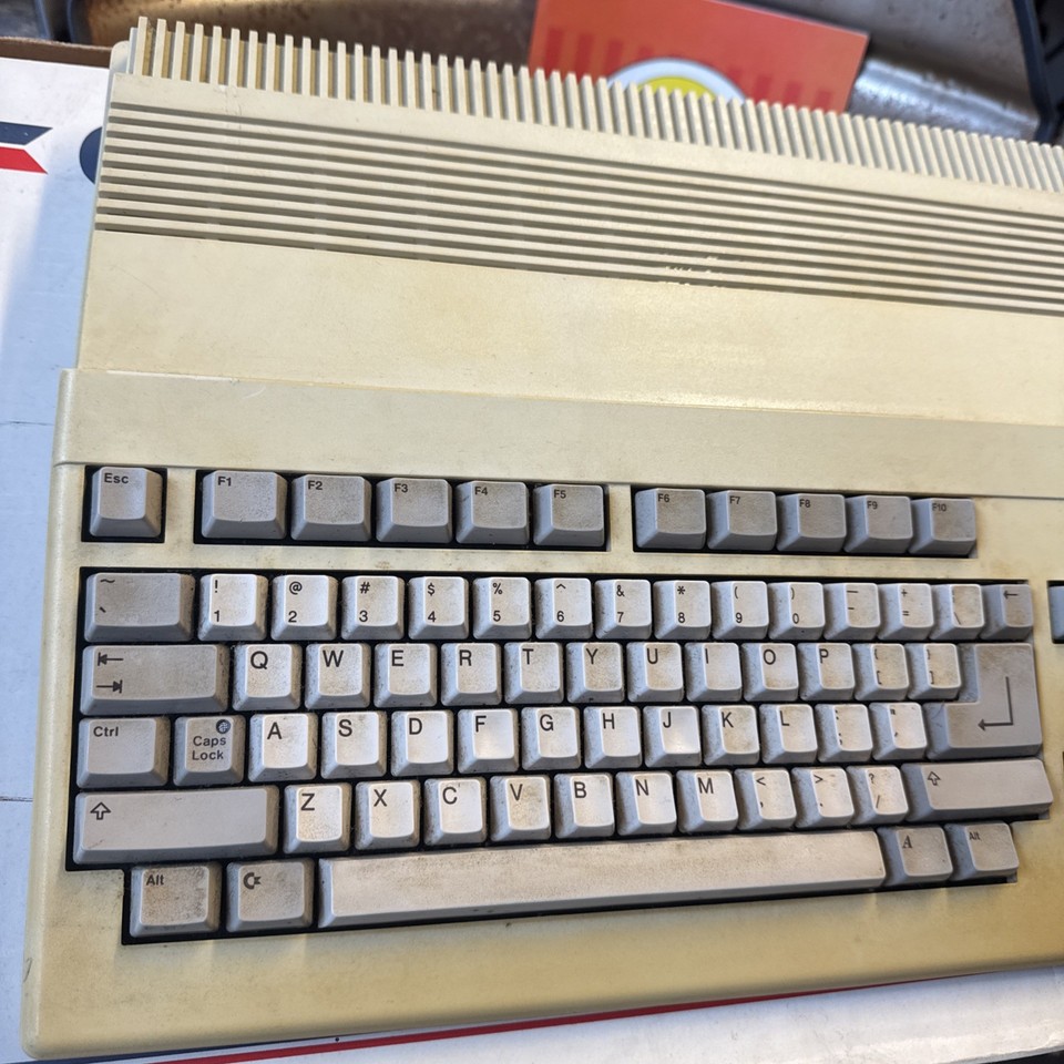 Commodore Amiga 500 Untested vintage retro computer loft find | eBay UK