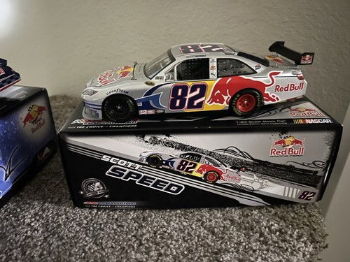 2009 Scott Speed #82 Red Bull Toyota NASCAR 1/24 Diecast (VERY RARE) | eBay