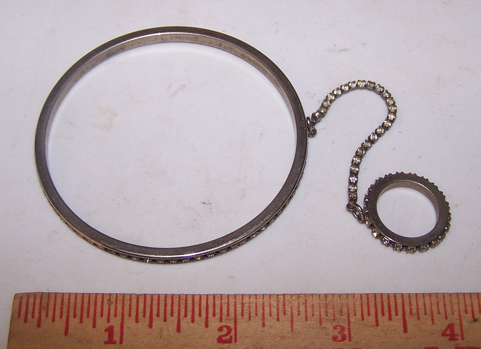 Vintage Unmarked Rhinestone Bangle Bracelet with Attached Ring ESTATE ...