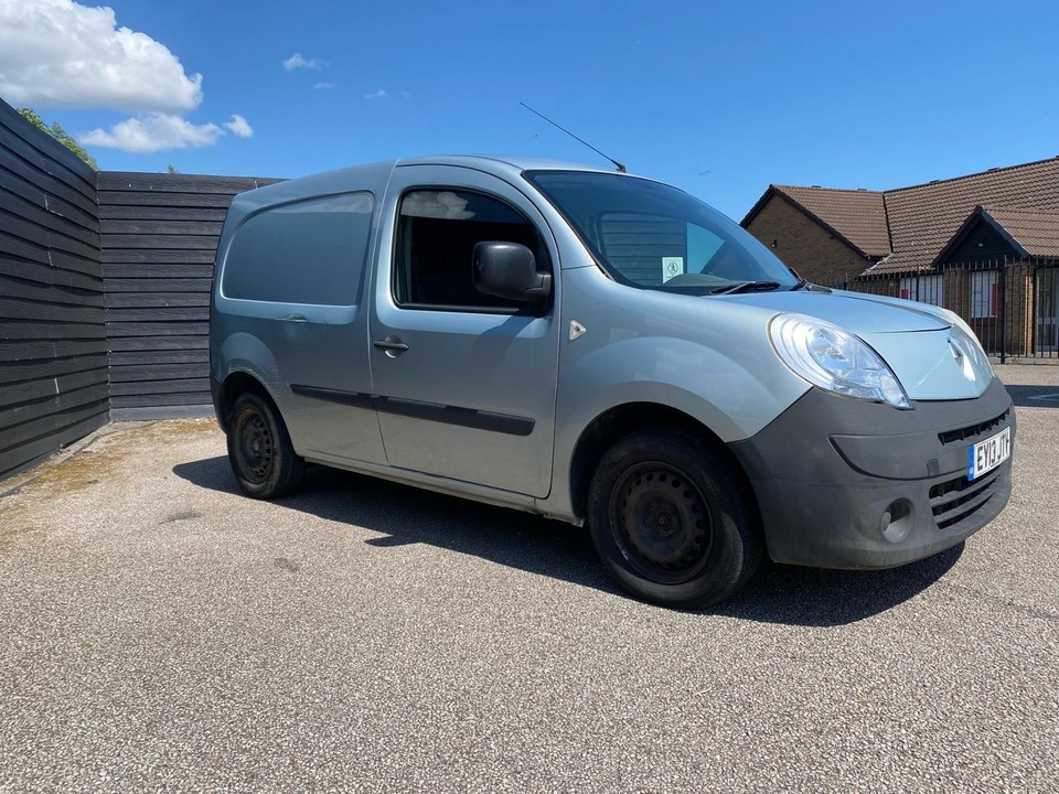2013 Renault Kangoo ML19dCi 90 Van [Sat Nav/SLD] spares or repairs runs ...