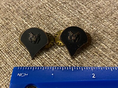 Pair Of US Army Specialist Enlisted Rank Insigna Pins INV6113 | eBay