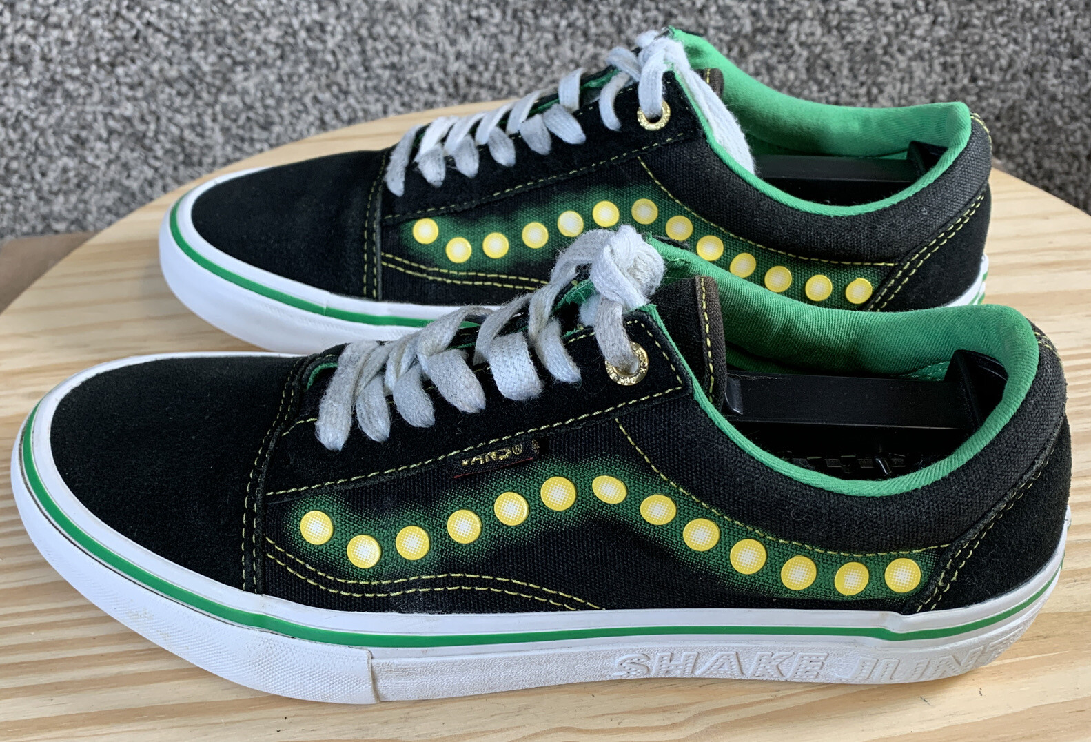 Vans Pro Shake Junt Shoes Unisex Size 7.5 Black Suede Green Sneakers ...