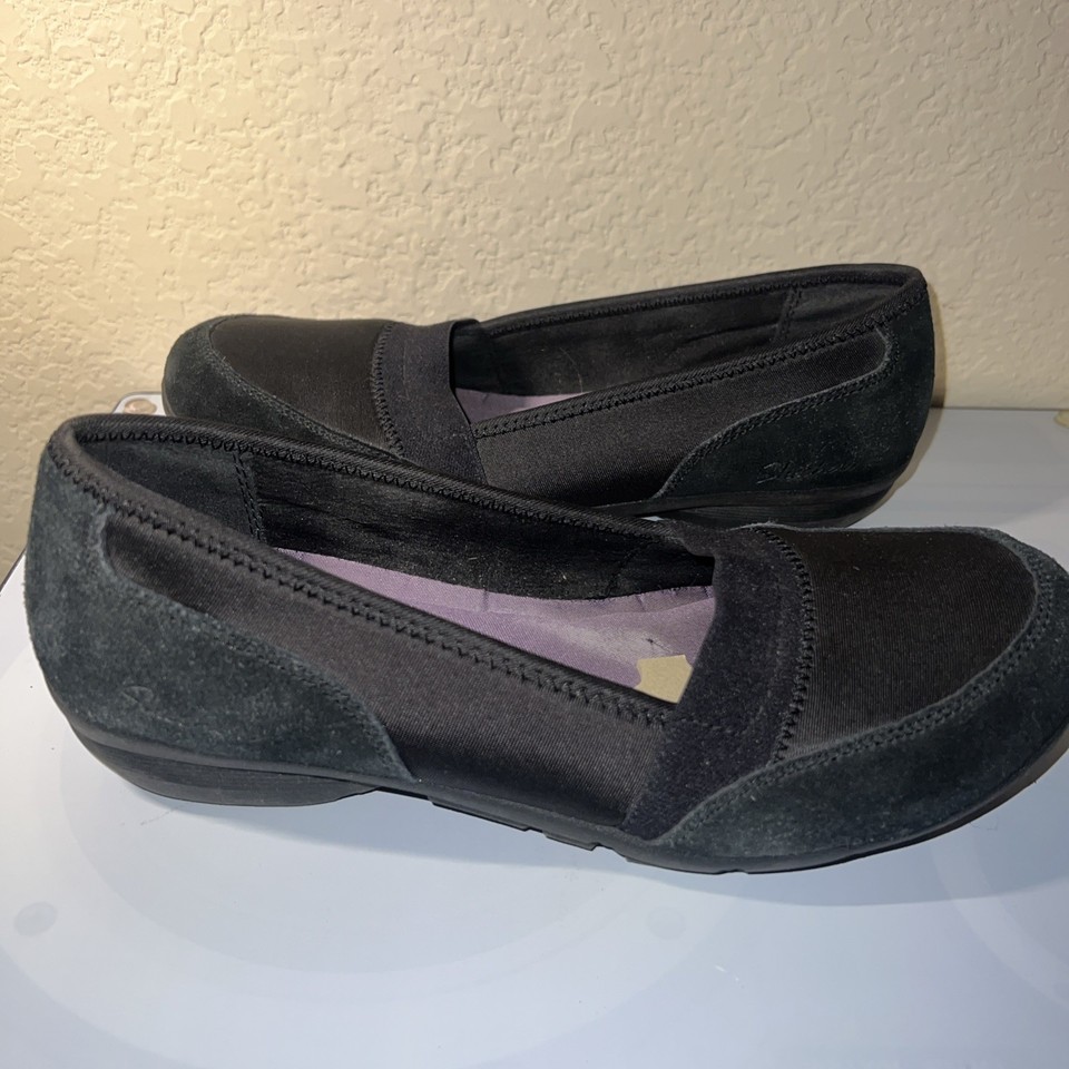 Skechers Women's 7.5 Relaxed Fit Memory Form Black Suede Slip-On Shoes ...
