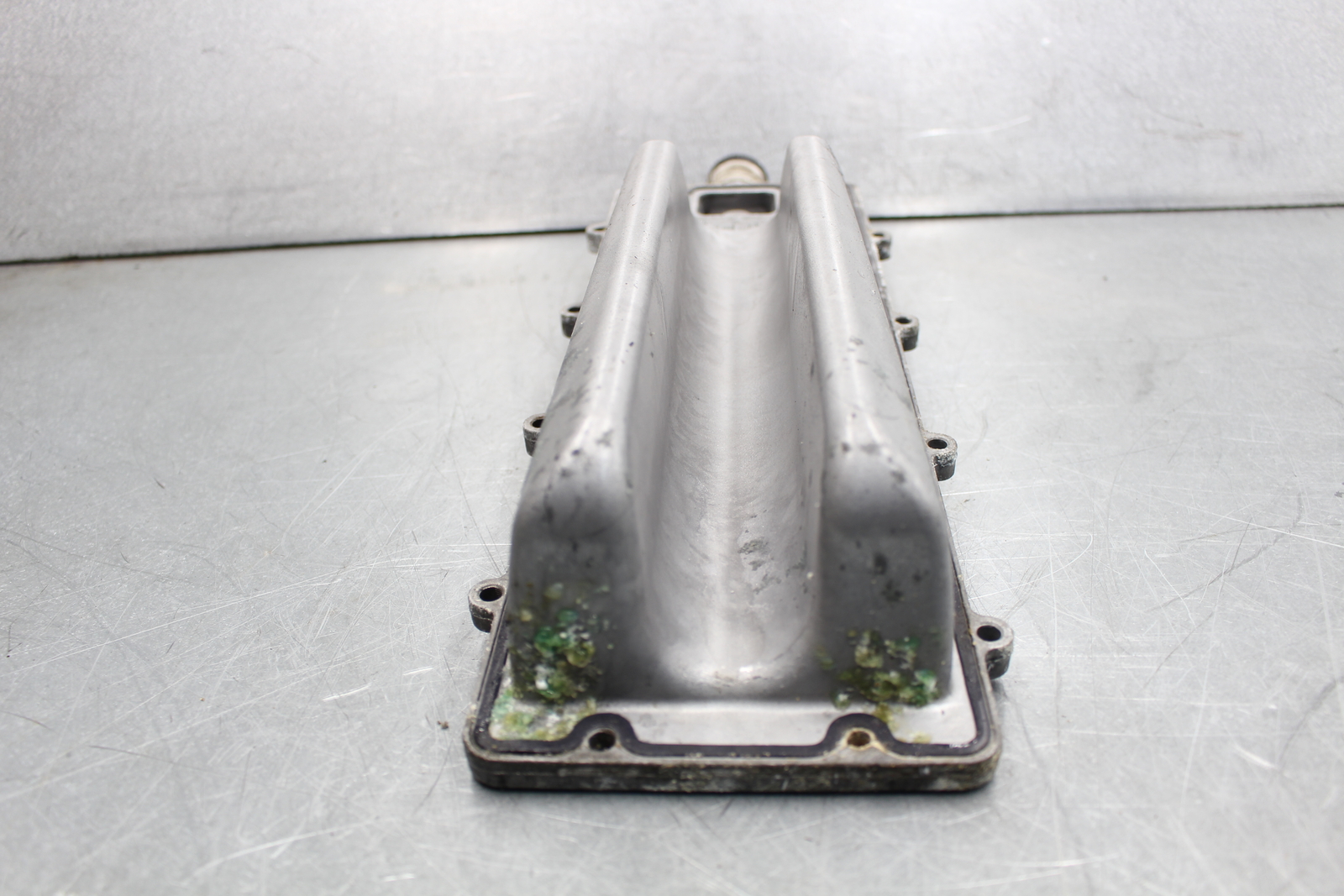 2004-2005 BMW 645CI E63 OEM ENGINE BLOCK VALLEY PAN COVER 11147507278 ...