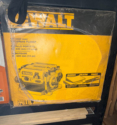DEWALT DW735X Thickness Planer (Relisted with accurate shipping weight ...