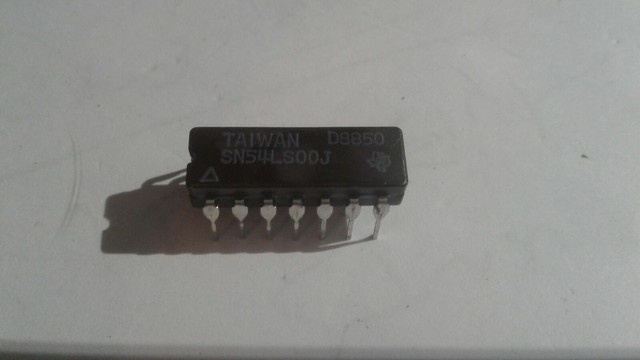 SN54LS00J Texas Instruments Quad NAND TTL IC Ceramic Silver Grey 7400 ...