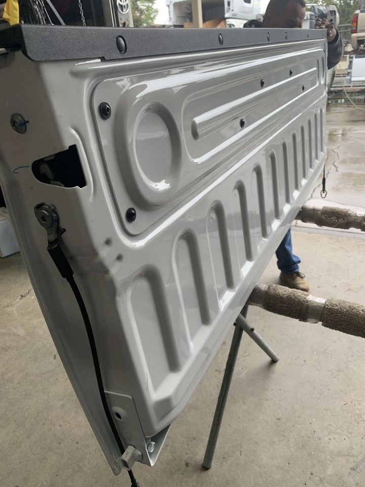 2019-25 Dodge Ram Tailgate, NEW Takeoff OEM , 2500 /3500 Series, WHITE ...