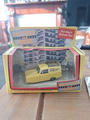 Only Fools And Horses Del-Boy's Reliant Van Die-Cast Replica Model ...