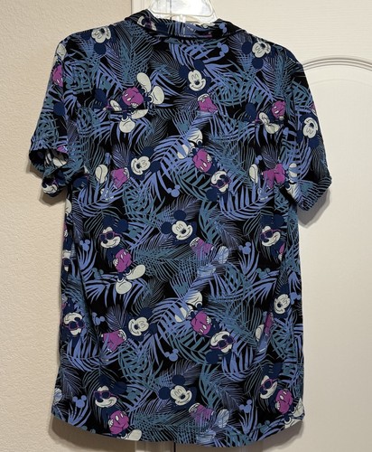 Mickey Mouse Shirt Mens S Casual Vacay Button Up Pocket Disney Comfort ...