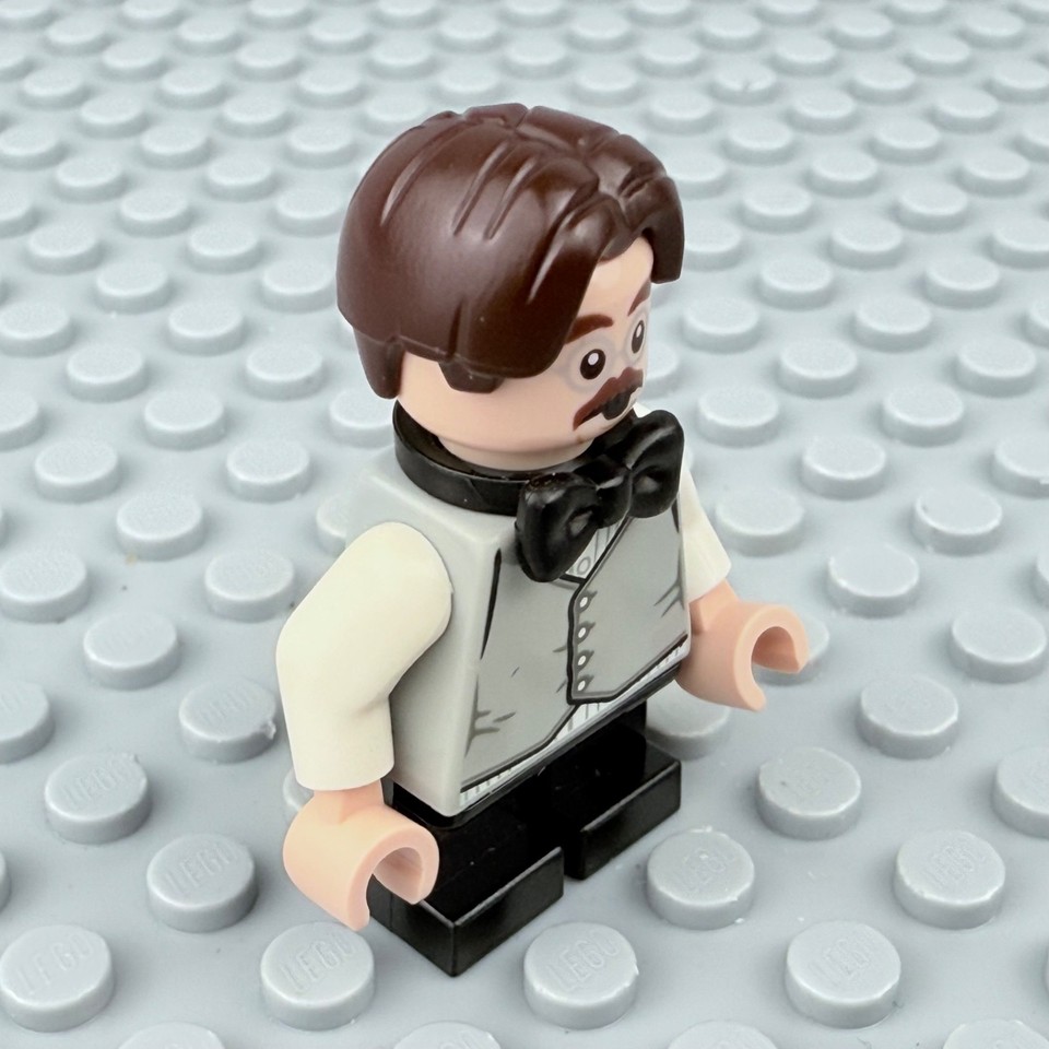LEGO Professor Filius Flitwick Minifigure Light Bluish Gray Vest hp205 ...