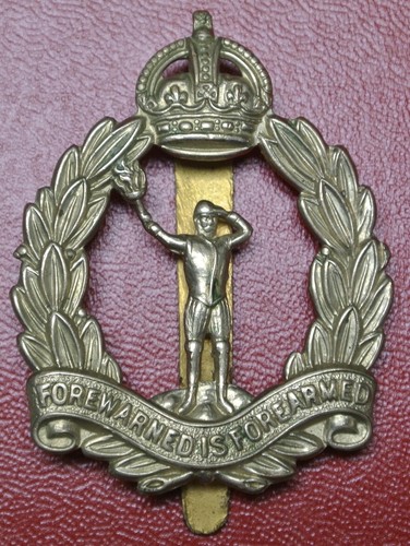 WWII BRITISH ROYAL OBSERVER CORPS CAP BADGE “FOREWARNED IS FOREARMED ...
