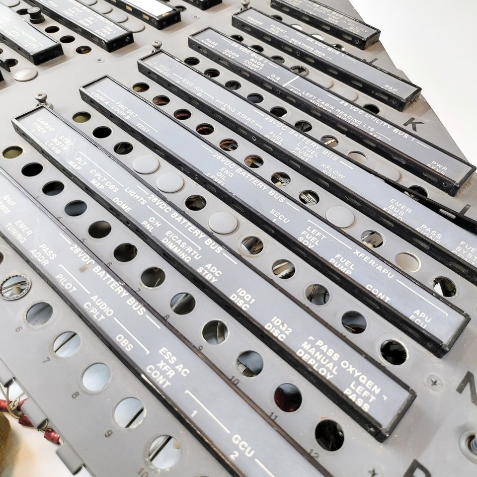 GENUINE ERJ REGIONAL AIRCRAFT CIRCUIT BREAKER PANEL FROM COCKPIT ITEM ...