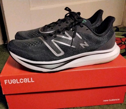 New Balance Fuel Cell Rebel V3 Running Shoes Black NEW IN BOX | eBay