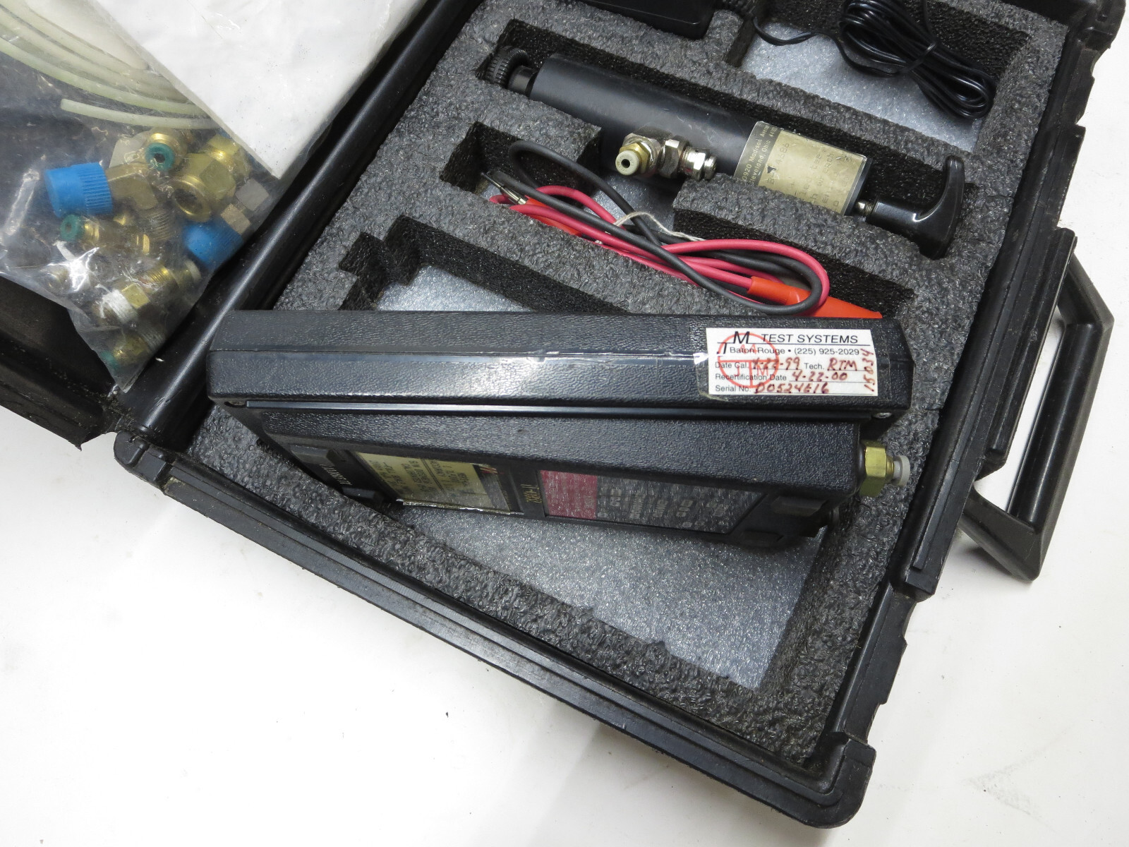 Meriam Meri-Cal DP200i Digital Manometer Calibrator Set w/ Handpump | eBay