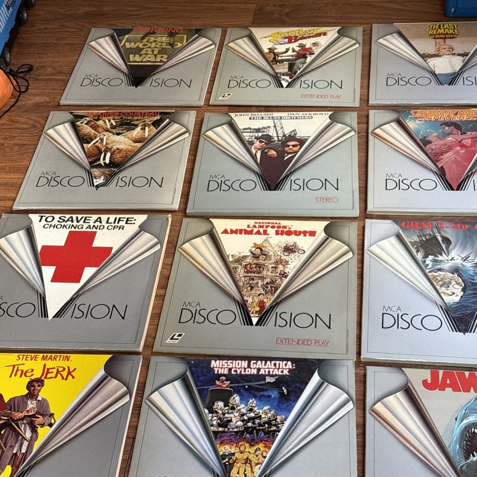 Laserdisc Lot - 18 Discovision Jaws 2, Mission Galactica, Saturday ...