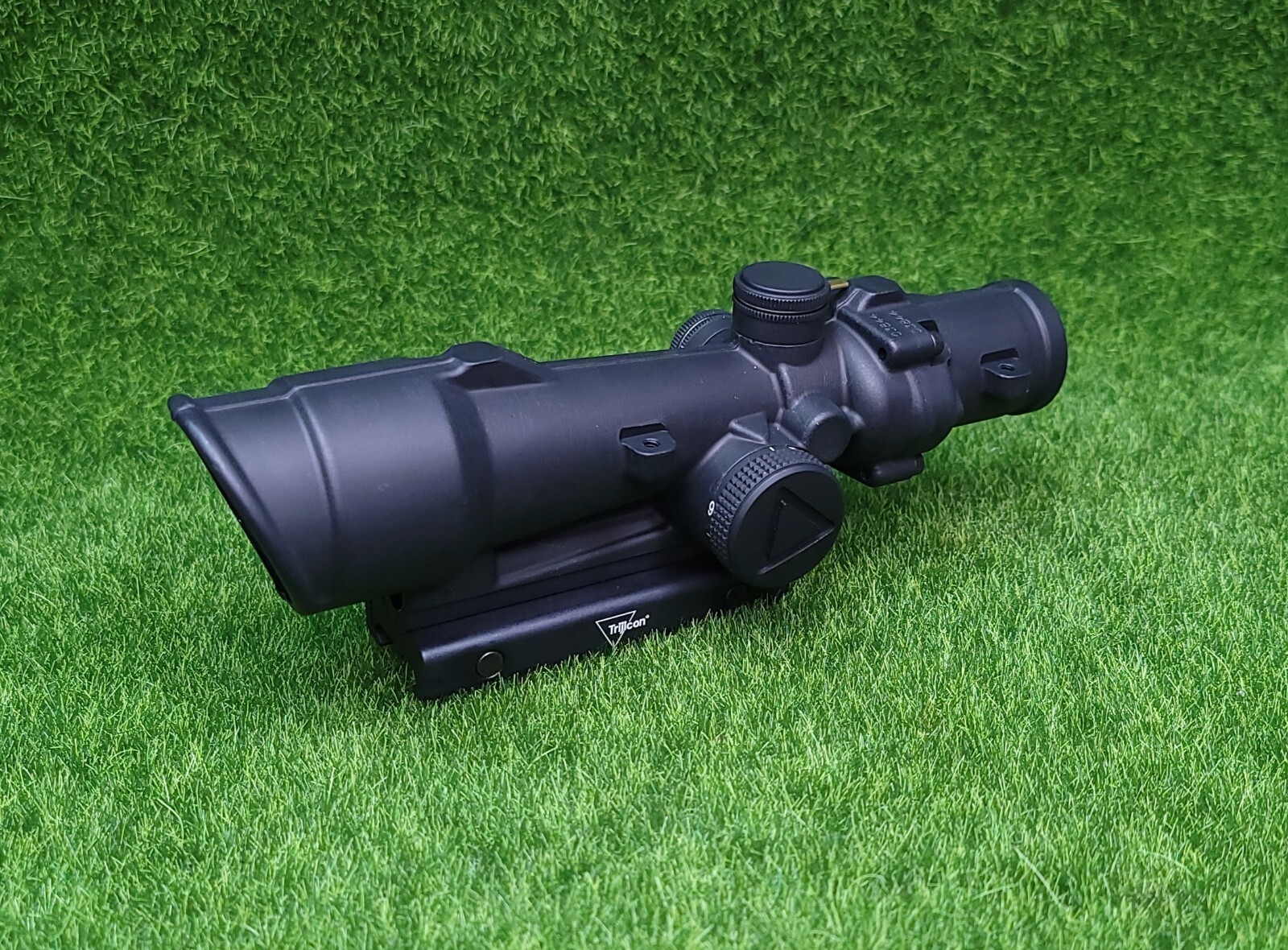 Trijicon ACOG 3.5x35 Scope Green LED Green Horseshoe .308 w Mount TA110 ...