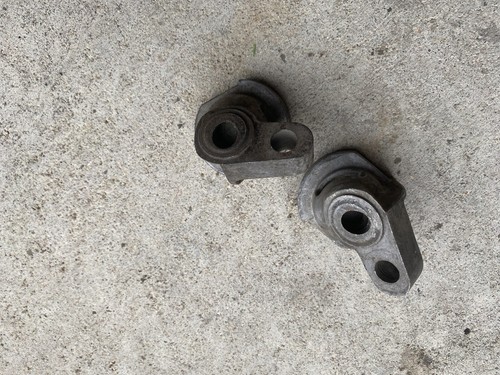 Volvo 1800 P1800 E ES 164 142 145 144 Fuel Injector Housing | eBay