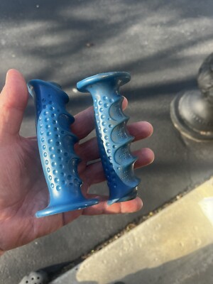 VINTAGE ORIGINAL HUNT WILDE OLD SCHOOL BMX BIKE HANDLEBAR GRIPS - BLUE ...