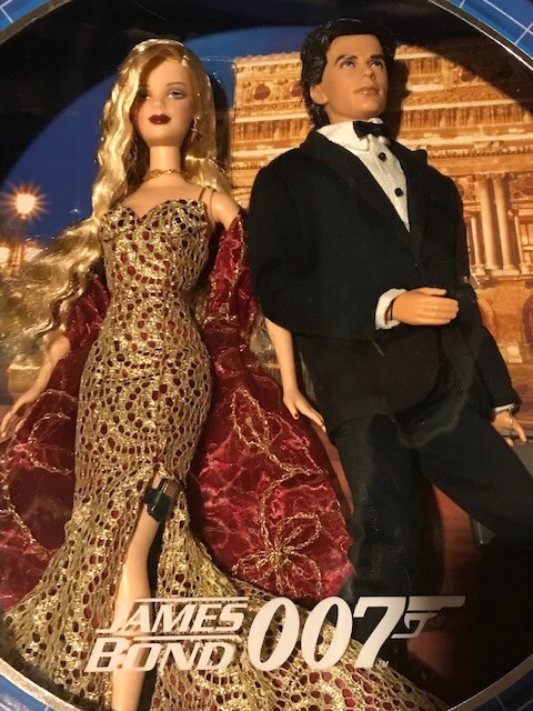 JAMES BOND 007 Collector Edition SET of Ken & Barbie Dolls - 2002 ...