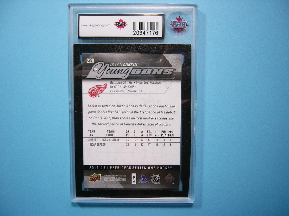 2015/16 UPPER DECK YOUNG GUNS HOCKEY CARD #228 DYLAN LARKIN ROOKIE RC ...