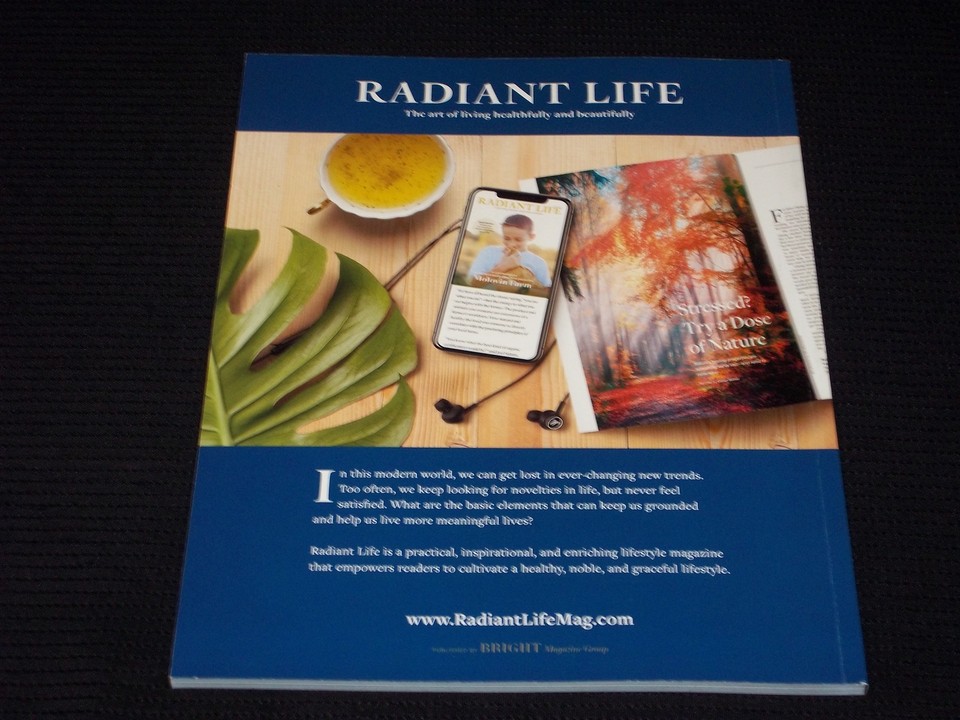 2022 JANAURY RADIANT LIFE MAGAZINE - JEAN SHAFIROFF FRONT COVER - L ...