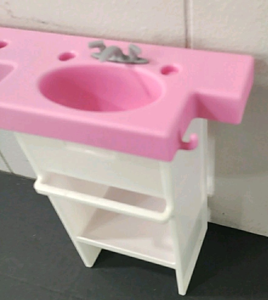 2018 Mattel Barbie Dream House Replacement Part - 2nd Floor Bathroom ...