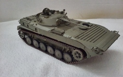 Built 1/35 Russian BMP 2 with interior | eBay