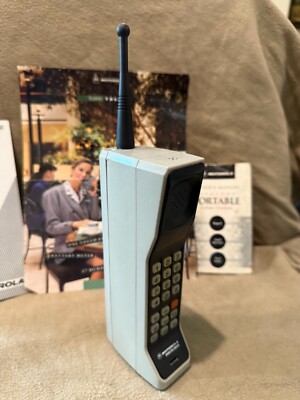 MOTOROLA DYNATAC 8000X - FIRST BRICK CELL PHONE VINTAGE RETRO RARE ...