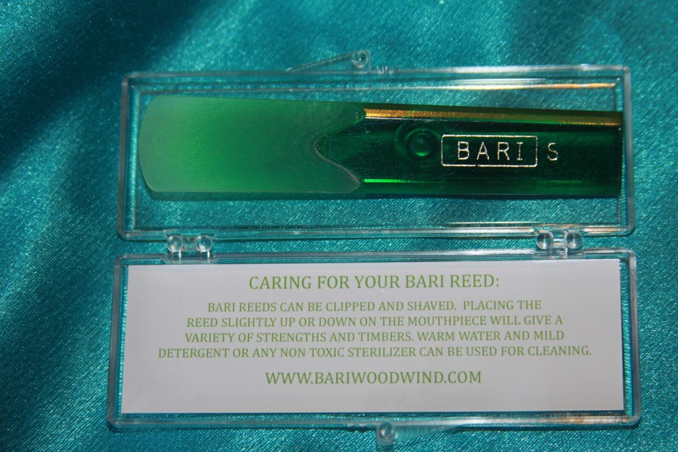 Bari Eco Series Synthetic Baritone Sax Reed, Soft Strength, 1.5-2.0 ...