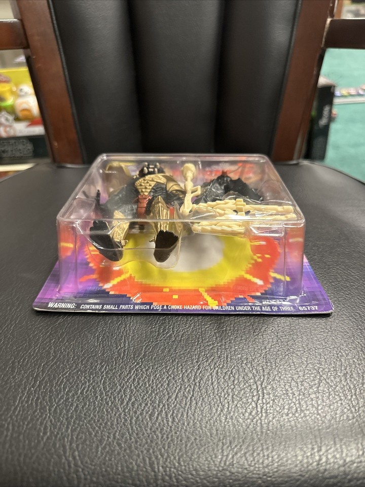 1994 Kenner Aliens vs Predator Nightstorm Predator w/Twin Turbo Blaster ...