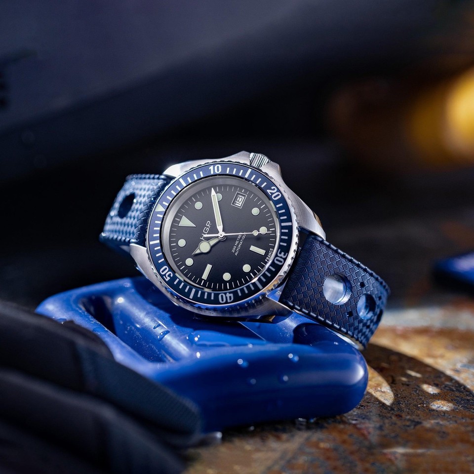 H.G.P Diver 200M Automatic Diving Watch - Blue | Black Dial 42mm ...