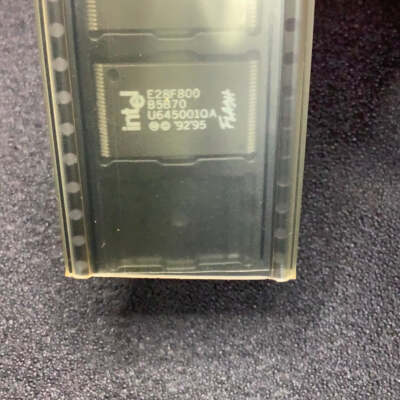 E28F800B5-B70 - INTEL - Flash, 1MX8, 80NS, PDSO48, 12 X 20 Mm, TSOP-48 ...