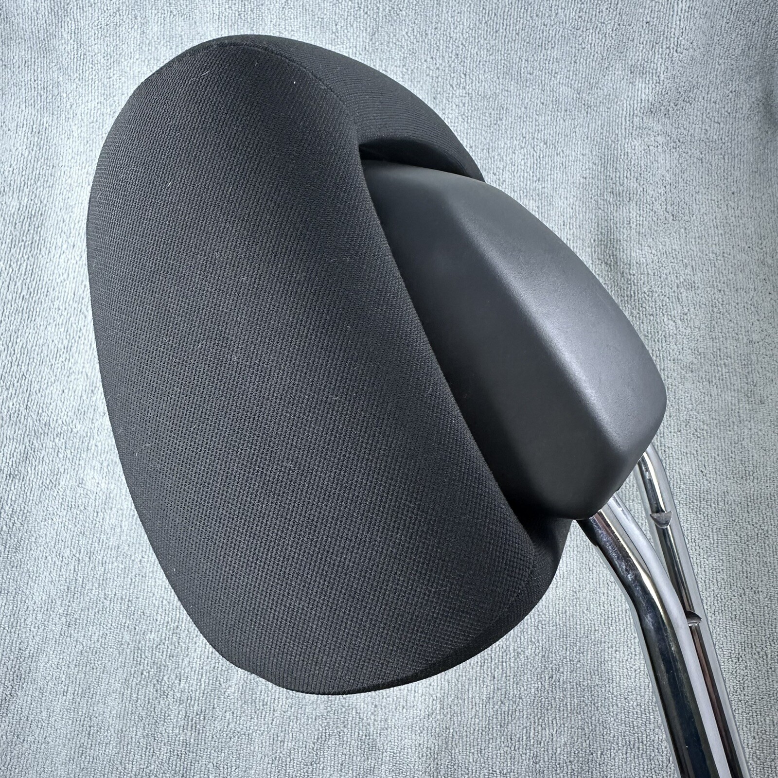 2011-2021 Jeep Grand Cherokee Front Headrest Active Cloth X9 Black ...