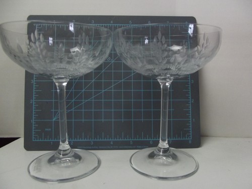 Absolut Elyx Martini Gin GLASS Wheat Motif Coupe Goblet Lot of 2 | eBay
