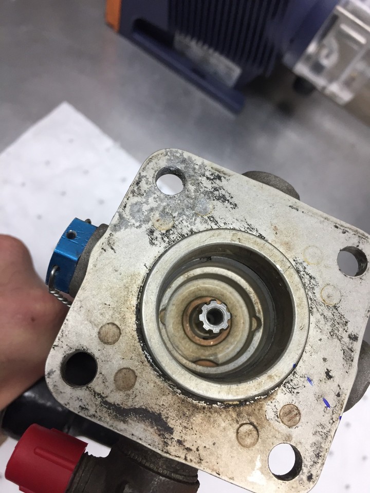 Garrett Airesearch GTC85 GTCP85 APU turbine engine fuel control unit ...