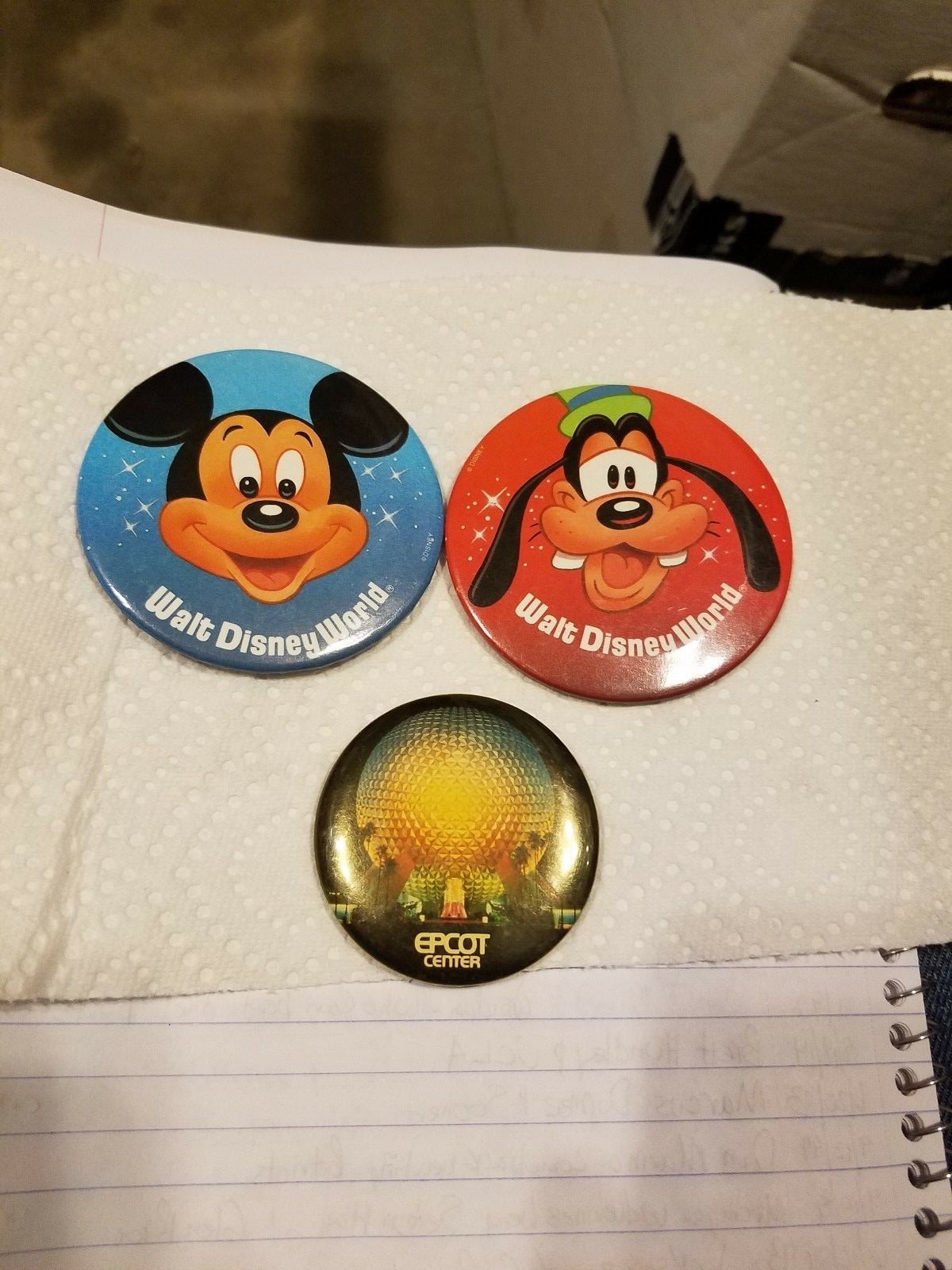 Disney World & Epcot pins- Lot of 3 - 2" and 3" pin Mickey Mouse | eBay