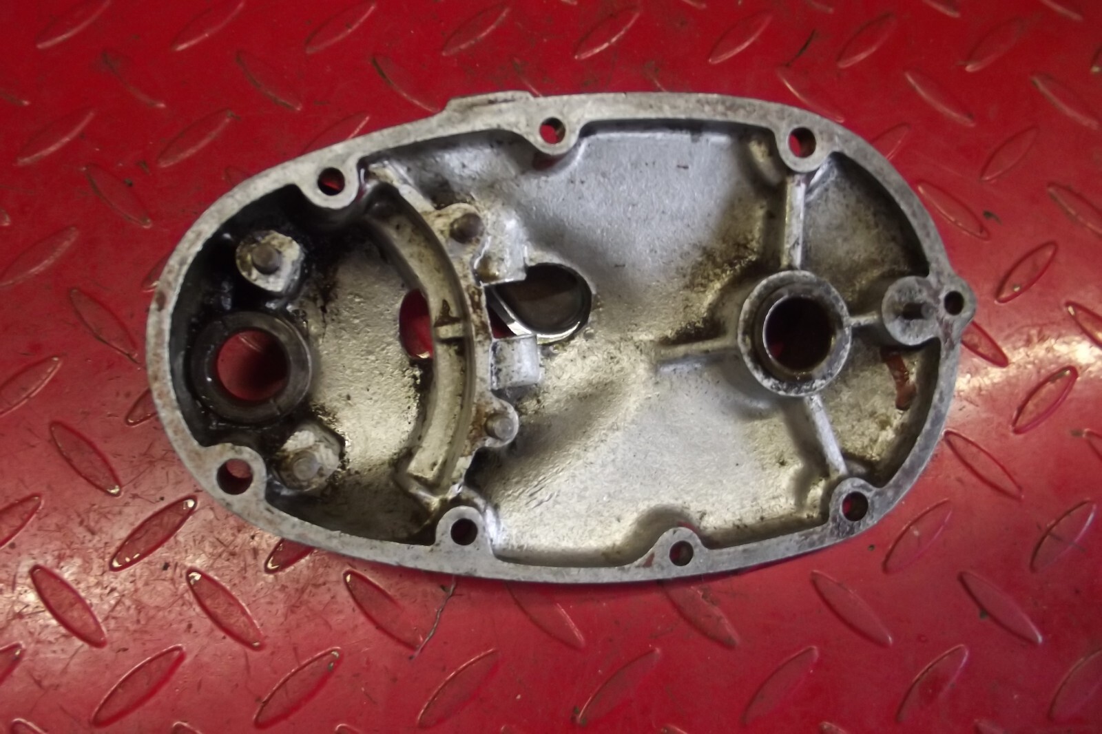 TRIUMPH T120 BONNEVILLE T110 PRE-UNIT SLICK SHIFT GEARBOX OUTER CASING ...