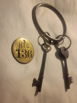 Al Capone Pre Owned Private KEYS Collectible Memorabilia Gangster | eBay