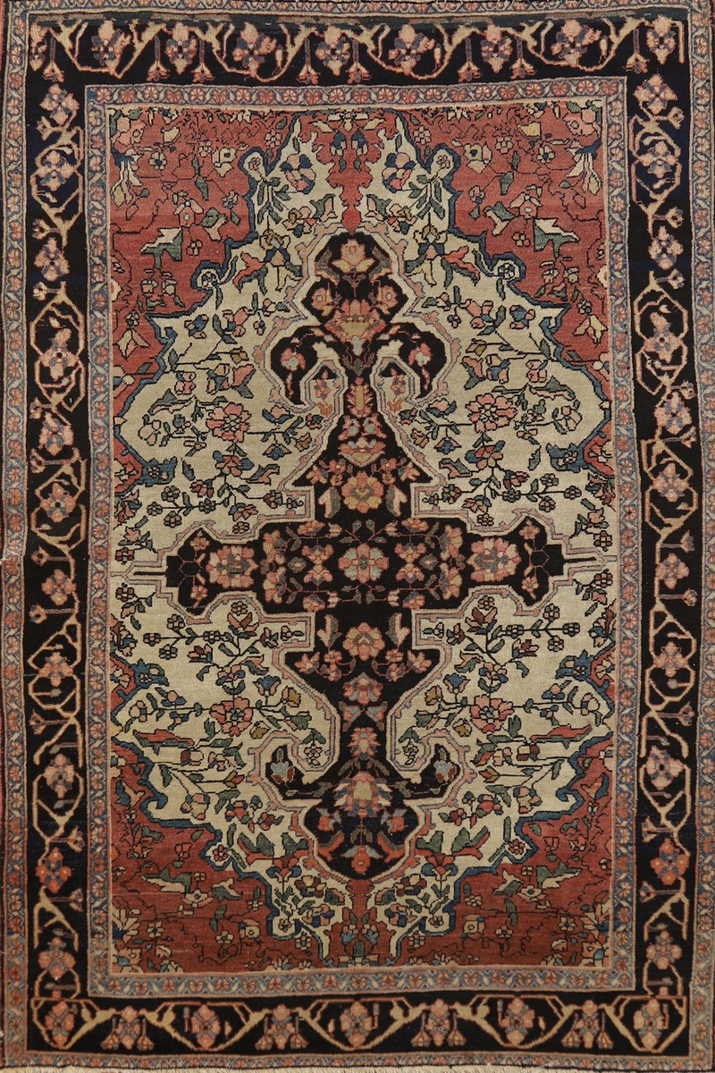 1900s Style Rug