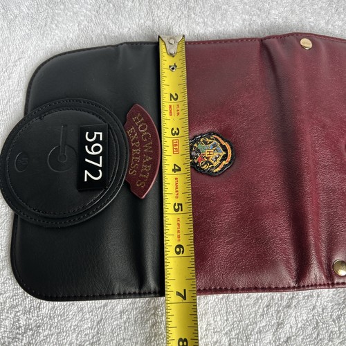 Harry Potter Burgandy & Black Hogwarts Express Tri Fold Wallet-NWT | eBay