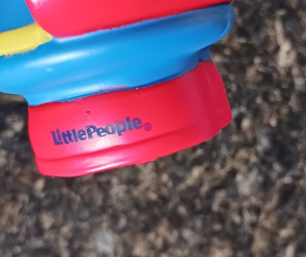 Wonderwoman and Superman Little People Fisher-Price DC Superhero ...