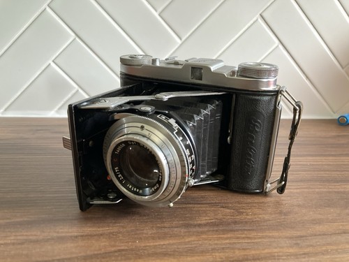 BALDA Baldix 1950s 6x6 folding camera with fast f2.9 lens. Great ...