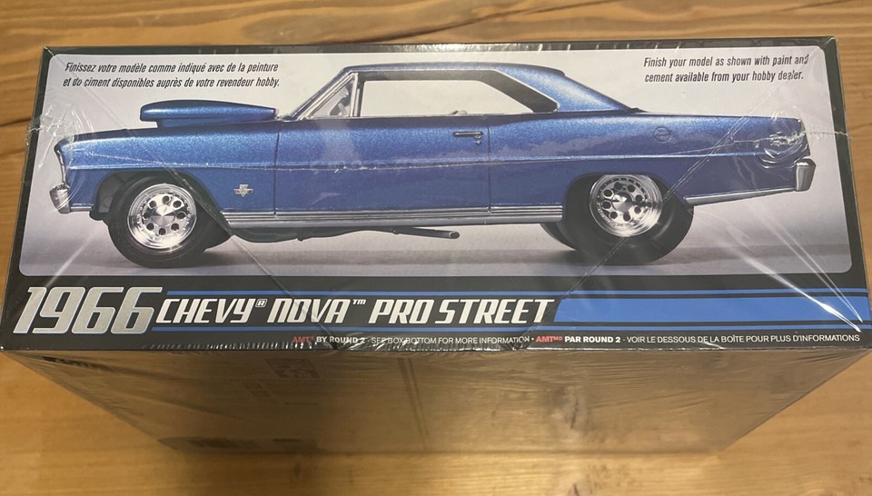 AMT: 1966 Chevy Nova - Pro Street Model Car Kit- 1:25 Scale *Factory ...