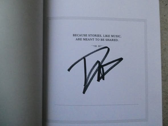 The Storyteller by Dave Grohl SIGNED Book Foo Fighters Nirvana ...