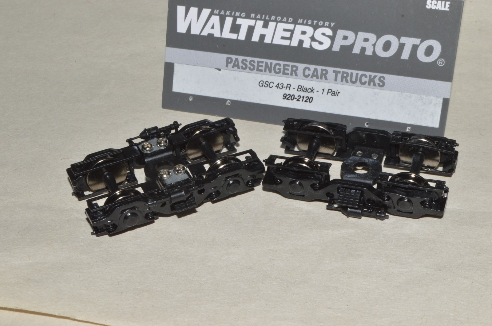 HO scale Walthers Proto 2120 GSC 43-R passenger car trucks Challenger ...