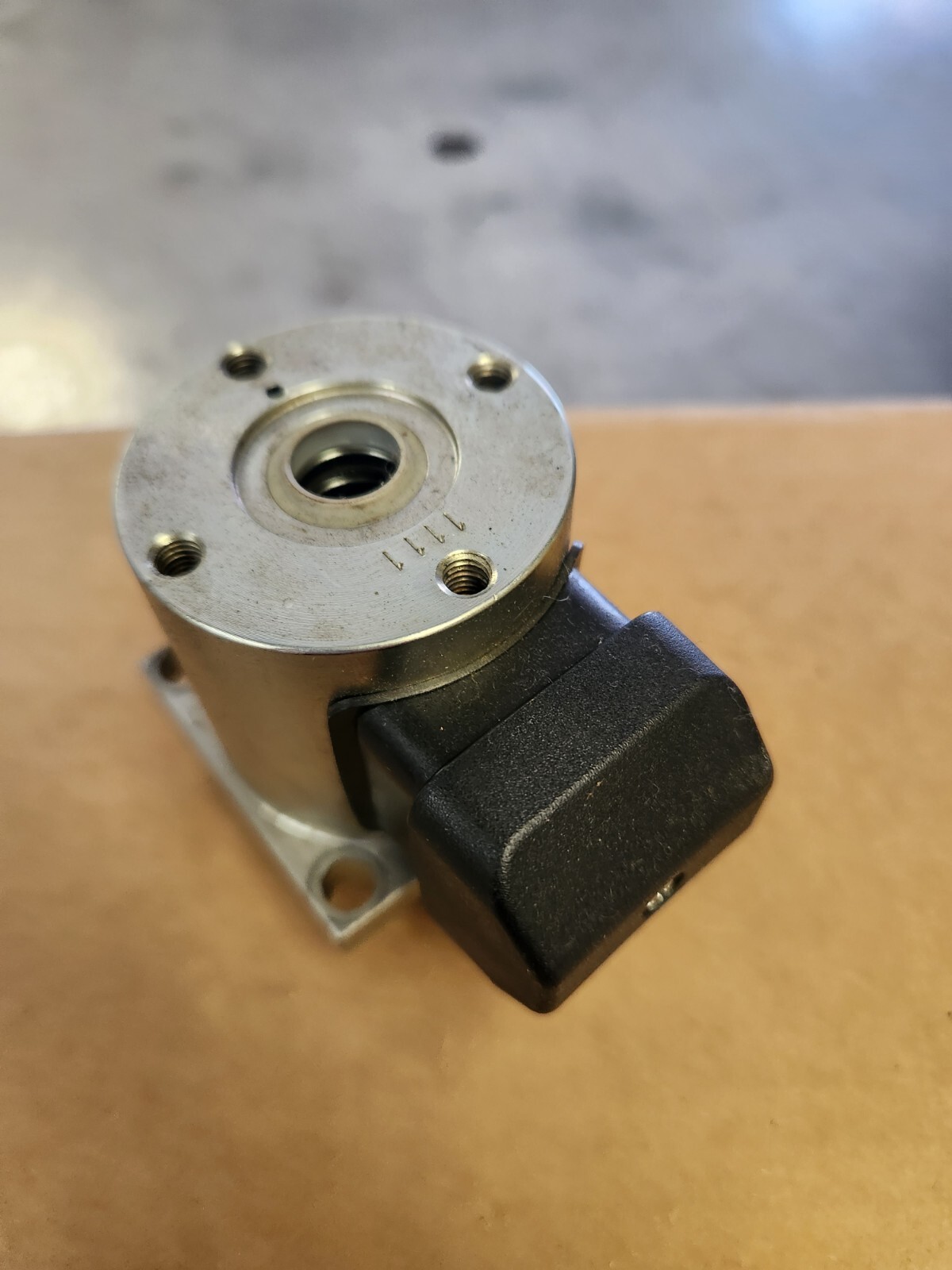 HIAB COIL ASSEMBLY, REMOTE SIDE OF SERVO CONTROL VALVE PART NUMBER ...